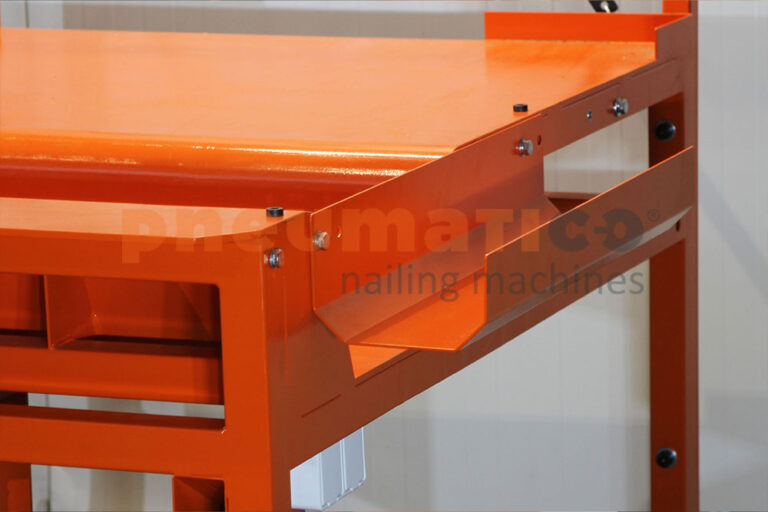 Pneumatic Pallet Repair Table WT2 - Pallet nailing machines