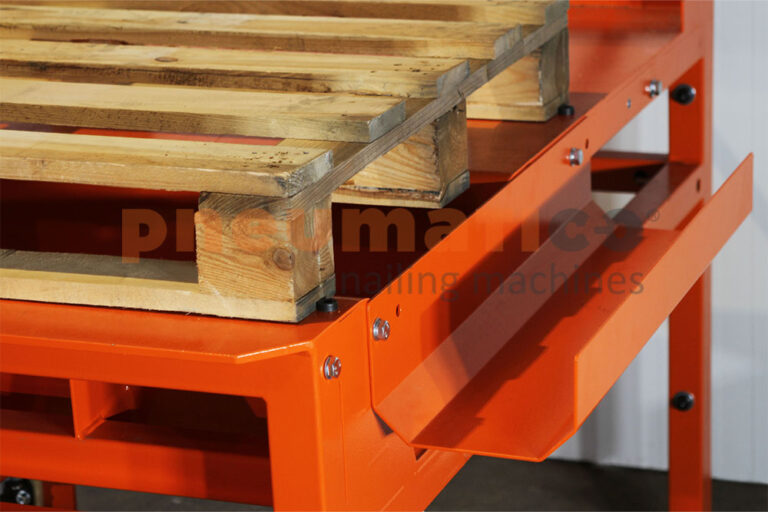 Pneumatic Pallet Repair Table WT2 - Pallet nailing machines